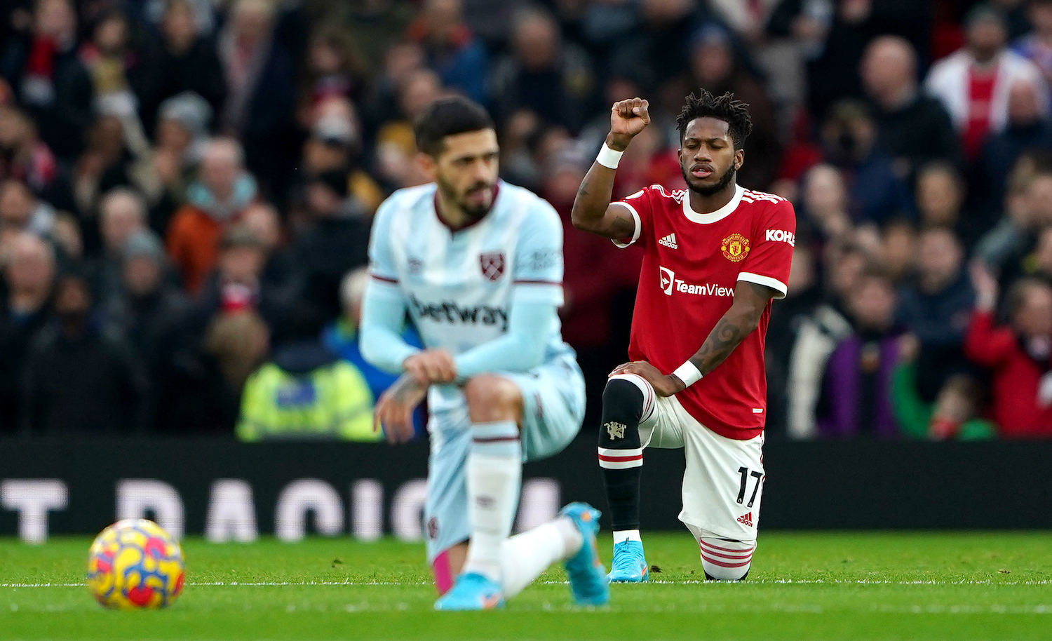 Men’s football Premier League players to take the knee over next two ...