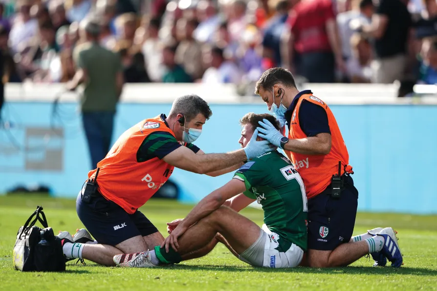 Multiple concussions may affect former players in later life, study ...