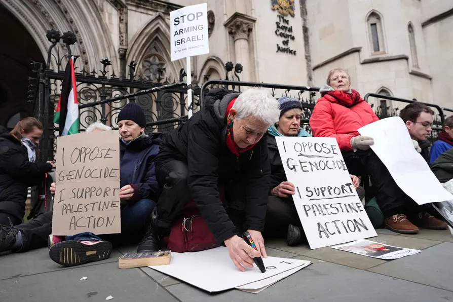 ‘Political pressure’ on CPS to charge activists | Morning Star