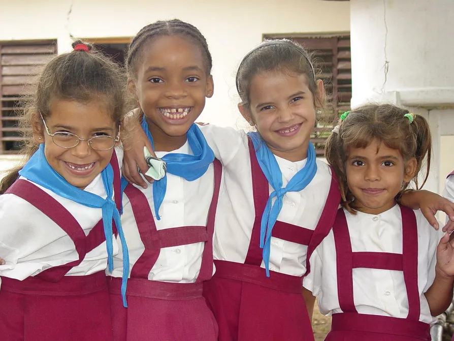 Cuban education expert meets British teachers | Morning Star
