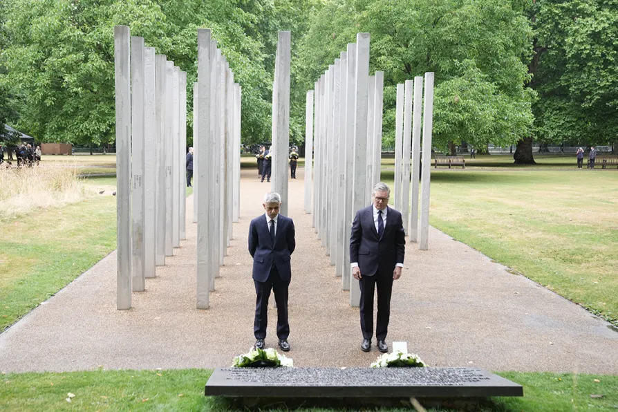 Tributes paid on 20th anniversary of 7/7 bombings | Morning Star