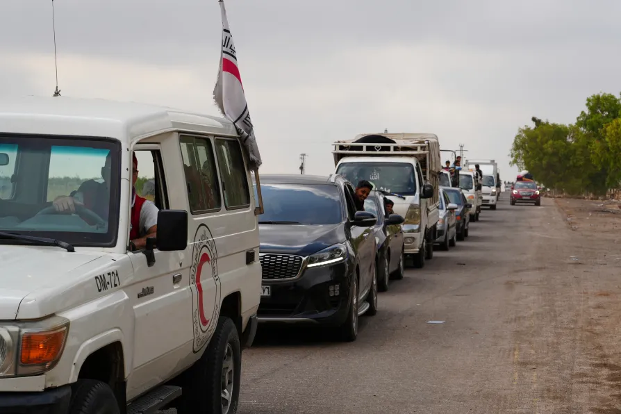 Syrian Bedouins evacuate Sweida following clashes | Morning Star
