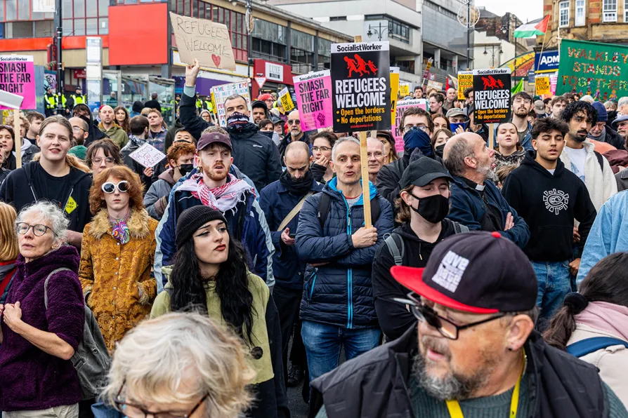 Thousands march in Sheffield against Ukip | Morning Star