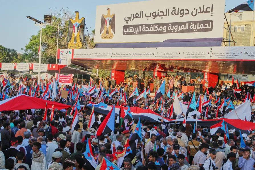 Saudi Arabia ‘ready to bomb’ South Yemen separatists again | Morning Star