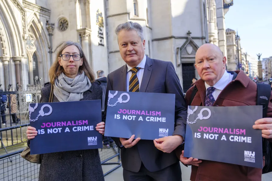 State surveillance an ‘attack on public interest journalism’ | Morning Star