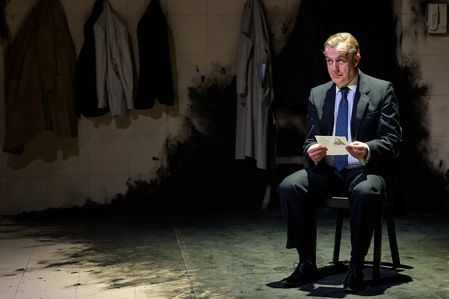 Wapping on stage | Morning Star
