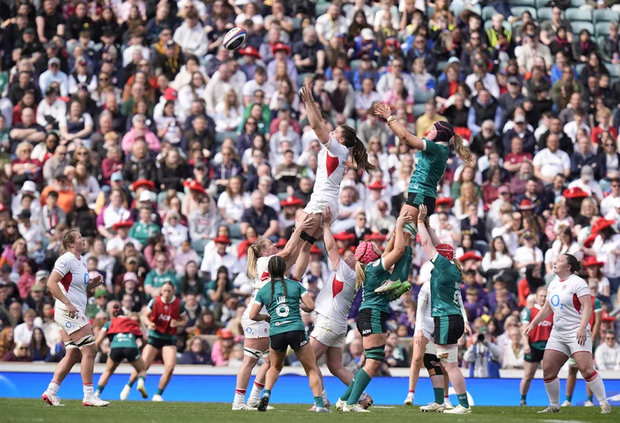Red Roses boosted for Grand Slam showdown | Morning Star