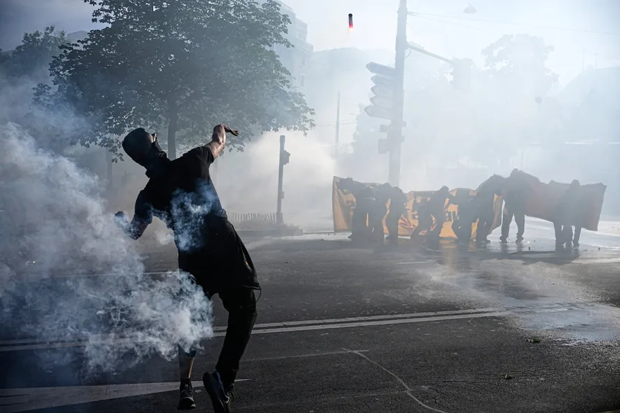 Protesters mark start of G7 summit clash with riot police | Morning Star