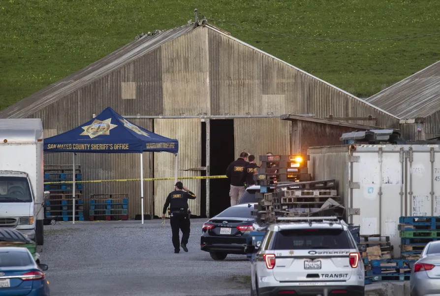Gunman kills seven farmers in third mass shooting in California ...