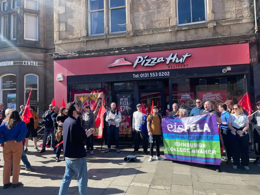 ‘No dough, no pizza:’ Workers protest against Pizza Hut franchisee's ...