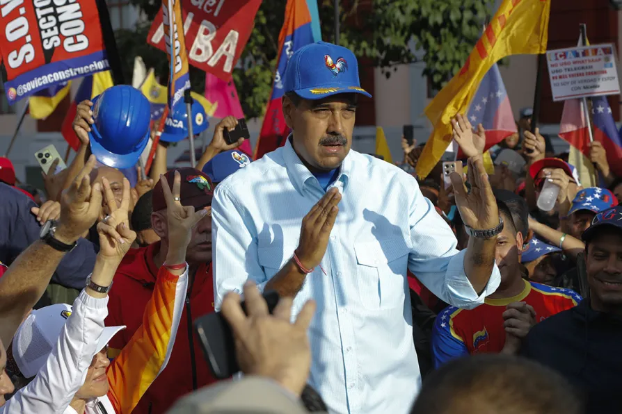 Venezuelan government and opposition stage rallies over disputed ...