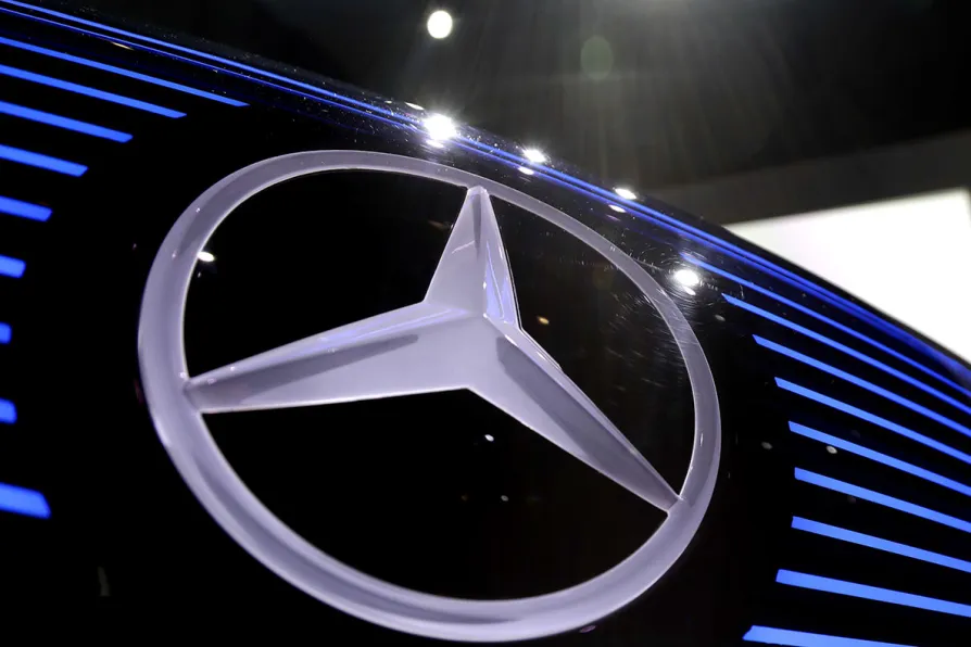 US government raises union-busting concerns with Mercedes Benz ...