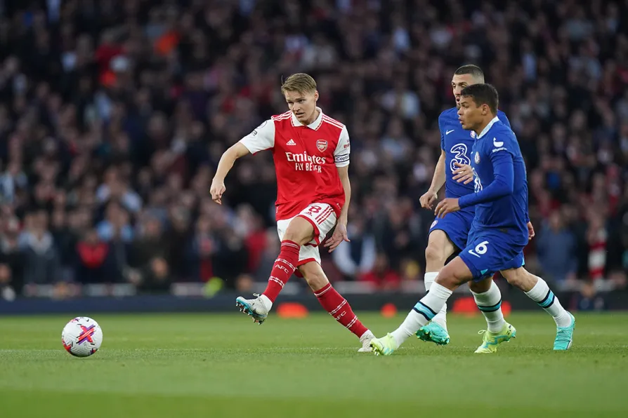 Arsenal boss Arteta reveals Odegaard suffers ‘significant’ ankle ...