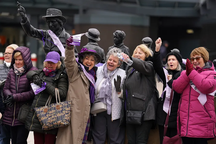 Women should stay in unions and fight, feminist fringe hears | Morning Star