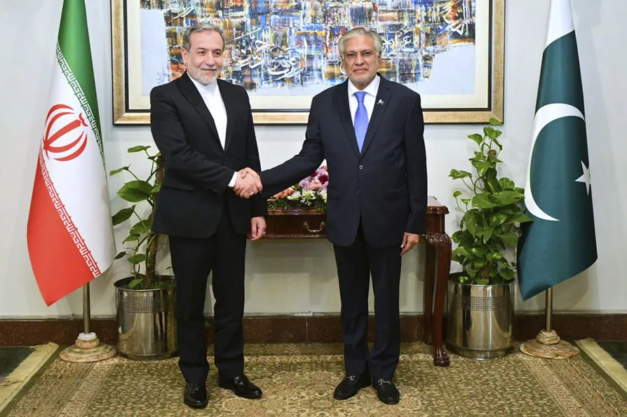 Iranian foreign minister begins two day visit to Pakistan | Morning Star