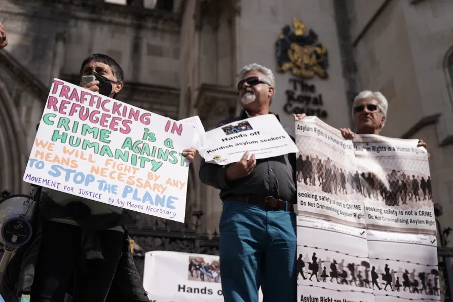 Barcelona and Real Madrid urged to boycott Spanish airline linked to ...