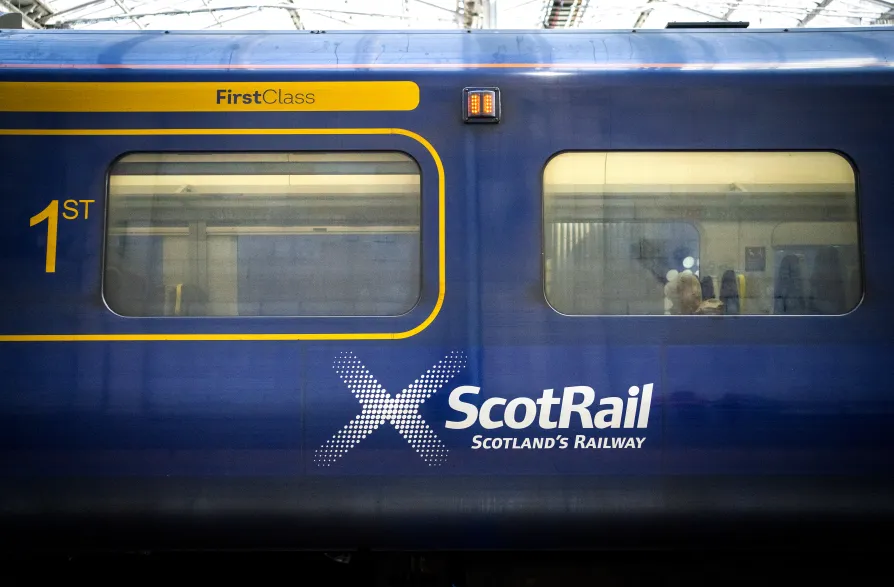 Rail union slams ScotRail ticket office cuts | Morning Star
